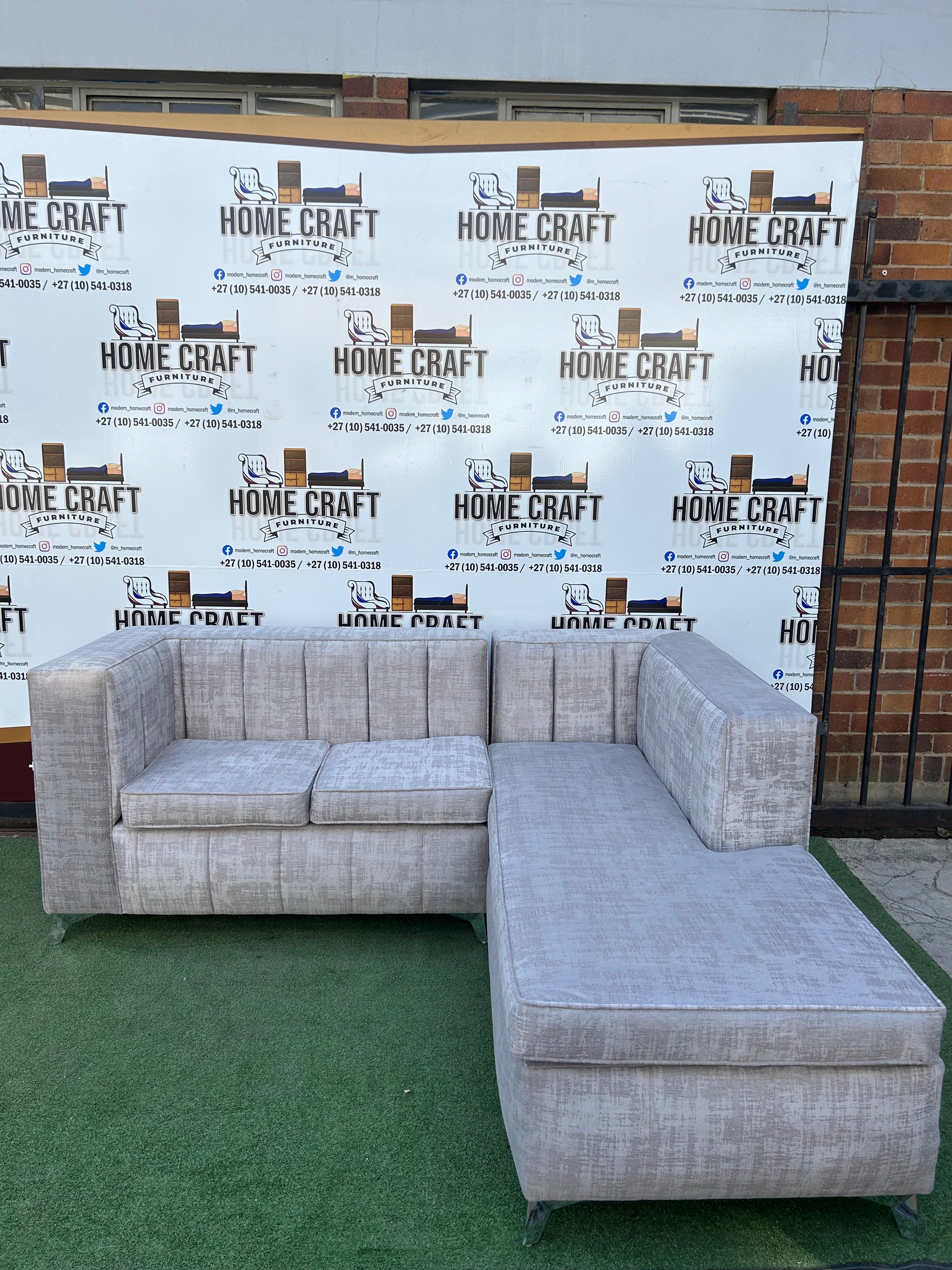 L Shaped Couch – Home Craft