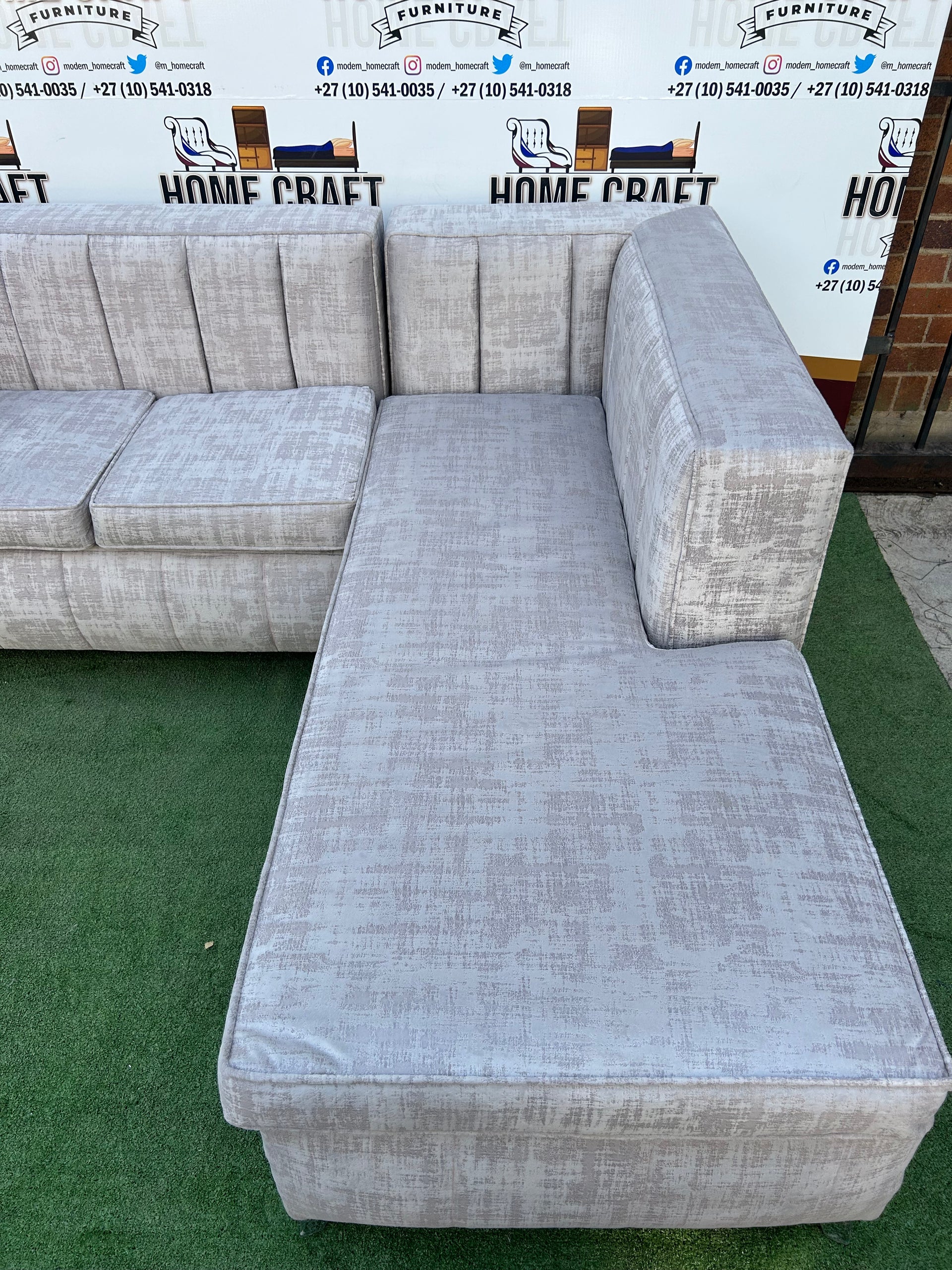 L Shaped Couch – Home Craft